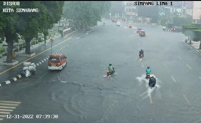 Problematika Banjir di Kota Semarang Menurut Pakar Tata Kelola ...